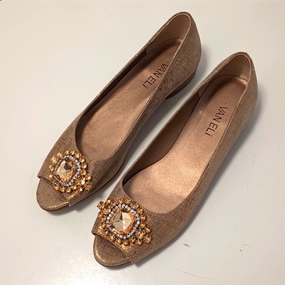 Vaneli | Shoes | Vaneli Asela Flats | Poshmark